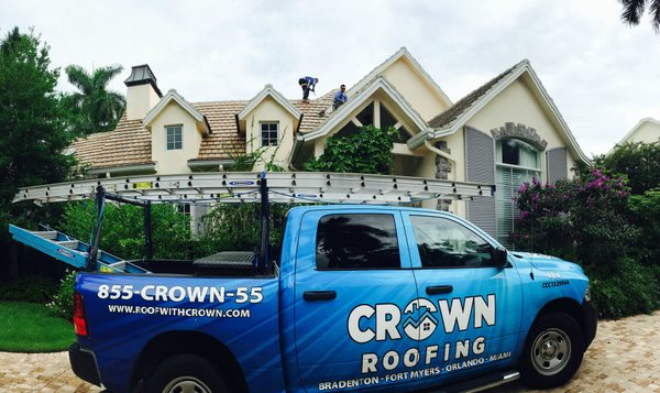 CROWN ROOFING & WATERPROOFING - Updated October 2025 - 22 Photos & 19 ...