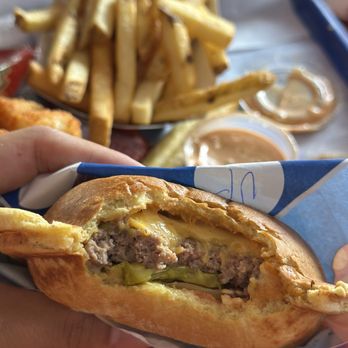 ASTROID BURGERS & WINGS - Updated October 2025 - 138 Photos & 61 ...