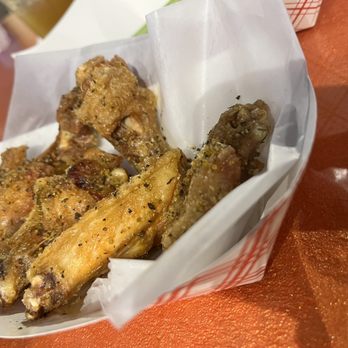 J R CRICKETS CASCADE - Updated December 2025 - 68 Photos & 74 Reviews ...