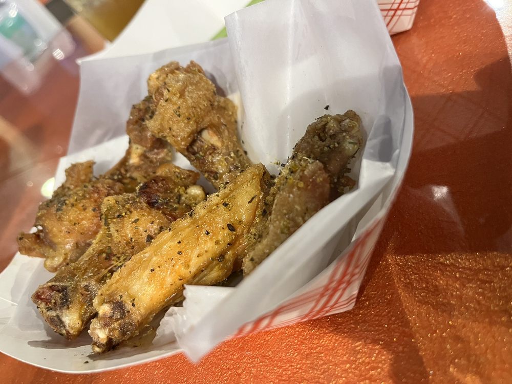 J R CRICKETS CASCADE - Updated May 2025 - 58 Photos & 68 Reviews - 2348 ...