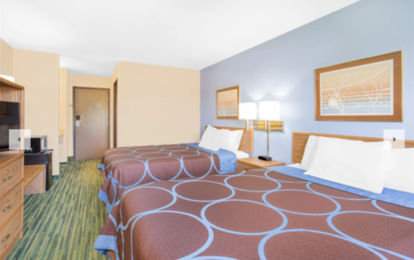 BOARDERS INN & SUITES BY COBBLESTONE HOTELS - WATERLOO - Updated July ...