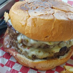 BIGZ BURGER JOINT - Updated December 2025 - 218 Photos & 308 Reviews ...