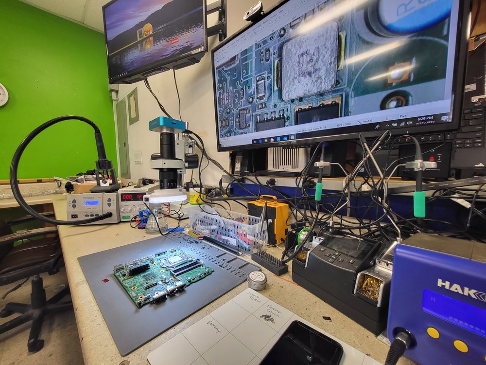 AK TECH - Updated October 2025 - 13 Reviews - 3480 S La Brea Ave, Los ...