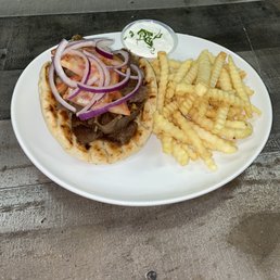 CRAVING GYROS - Updated September 2025 - 114 Photos & 146 Reviews - 2 E ...