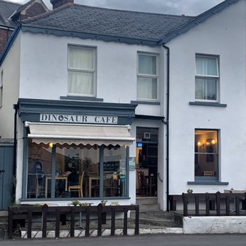 DINOSAUR CAFE - Updated September 2024 - 5 New North Road, Exeter ...