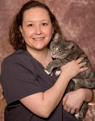 RIDGEVILLE ANIMAL HOSPITAL - Updated December 2025 - 10 Photos & 19 ...
