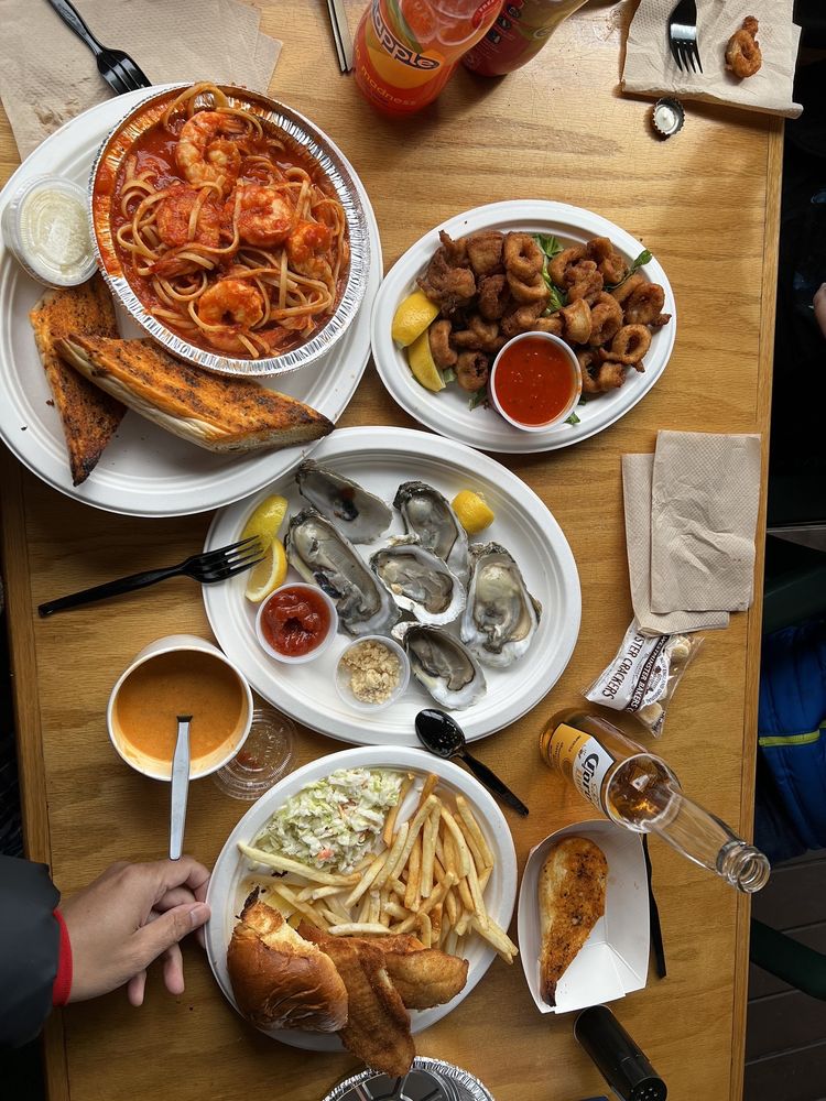 POINT LOOKOUT CLAM BAR - Updated October 2025 - 205 Photos & 227 ...