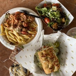 CAPUTO’S MARKET & DELI - Updated December 2025 - 651 Photos & 608 ...