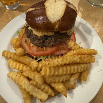 FRETBOARD BREWING & PUBLIC HOUSE - Updated April 2025 - 132 Photos ...