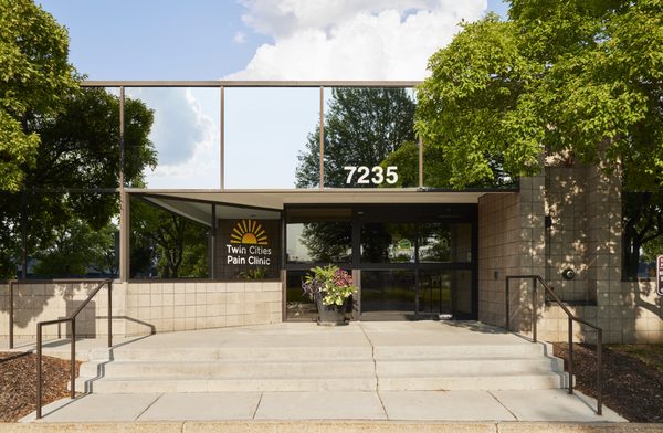 TWIN CITIES PAIN CLINIC - Updated December 2025 - 17 Photos & 47 ...