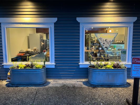 FREESTONE COLLECTIVE - Updated December 2025 - 8020 Railroad Ave, Snoqualmie, Washington ...