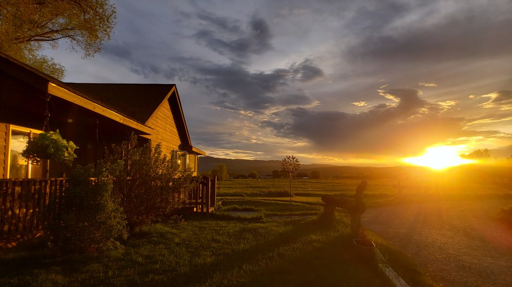 HANSEN GUEST RANCH - Updated September 2024 - 12 Photos - 956 Rainey ...