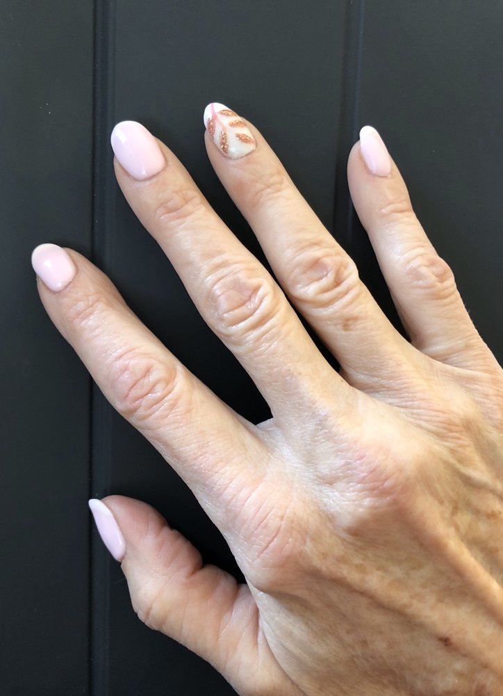 BELLA BEAUTY NAILS & SPA - 44 Photos & 13 Reviews - 830 N Main St ...