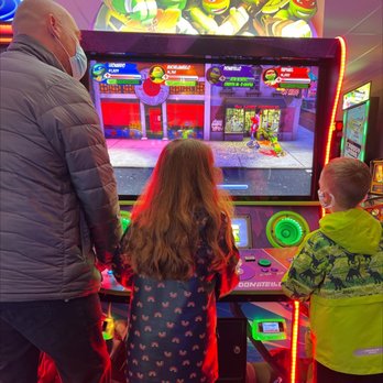 AVALON CINEMA - ELECTRIC CASTLES WUNDERLAND - Updated December 2025 ...