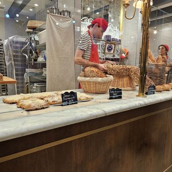 GOGUETTE BREAD - Updated December 2025 - 237 Photos & 272 Reviews - 59 ...