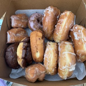 MAZZOA DONUTS - 276 Photos & 353 Reviews - Donuts - 5180 Blue Diamond ...