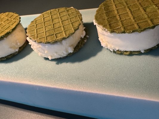 NOIO - Updated November 2025 - 38 Photos - 72-100 Kaupulehu Dr, Kailua ...