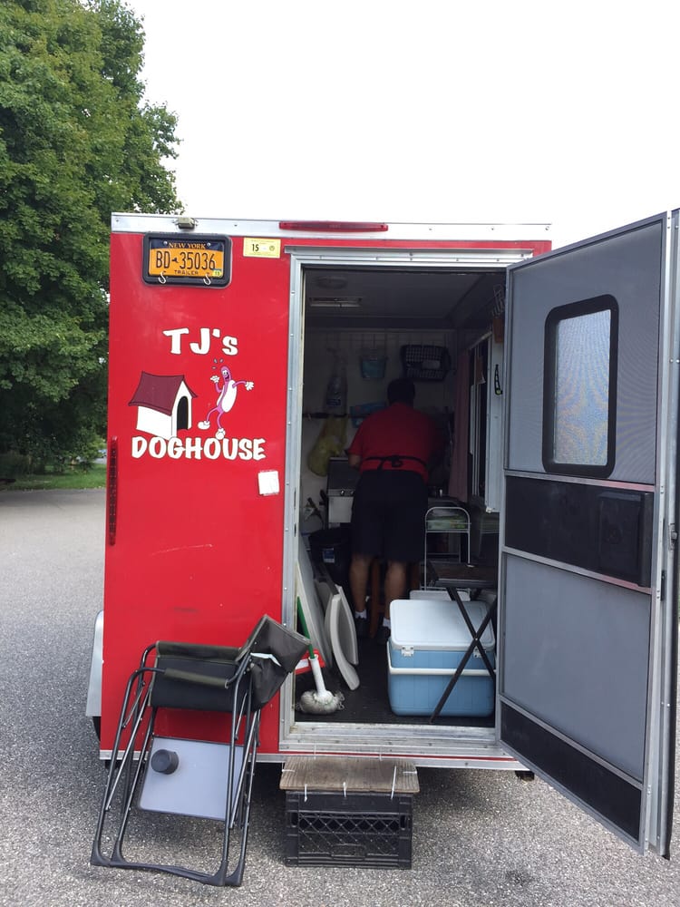 TJ’S DOGHOUSE - Updated October 2025 - 29 Reviews - 8102 Jericho ...
