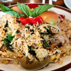 CHADA THAI LYNNWOOD - Updated August 2025 - 87 Photos & 35 Reviews ...