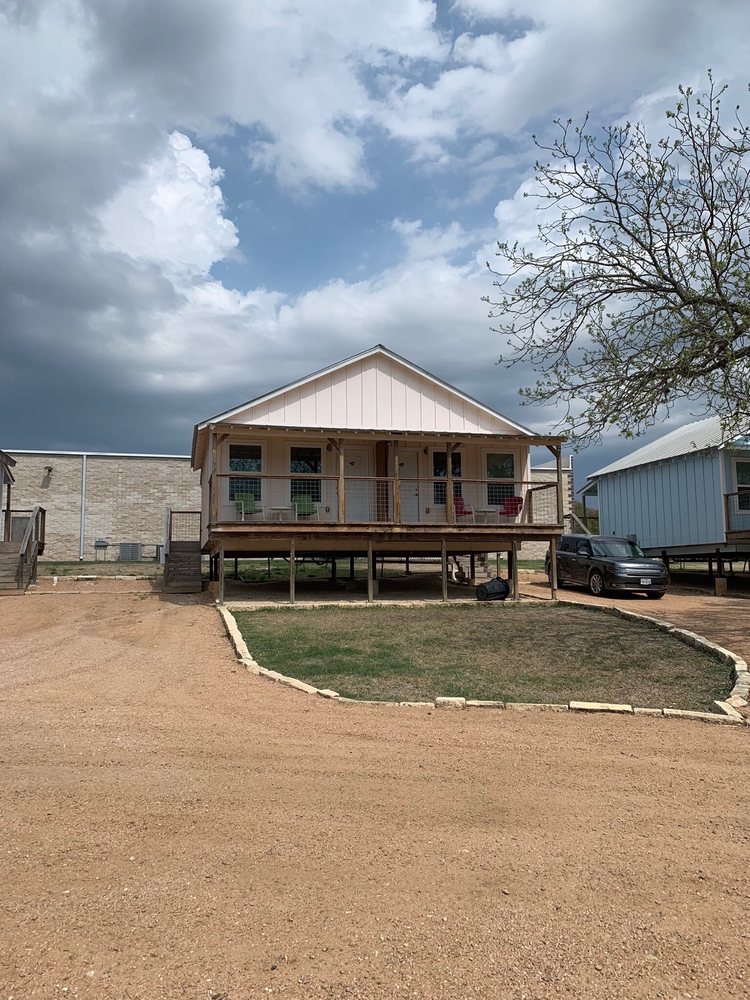 RIVER TRAIL COTTAGES - Updated October 2025 - 28 Photos & 10 Reviews ...