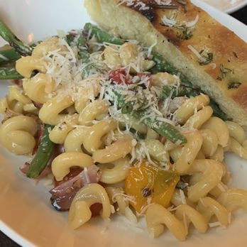 PRIMI PASTA & WINE BAR - 67 Photos & 91 Reviews - 1201 Main Ave ...