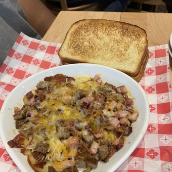 BUTTERS PANCAKES & CAFÉ - NORTHSIGHT BLVD - Updated May 2025 - 928 ...