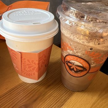 LA MONARCA BAKERY & CAFE - Updated November 2024 - 459 Photos & 262 ...