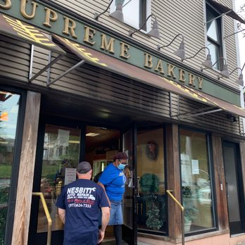 SUPREME BAKERY - Updated October 2024 - 200 Photos & 128 Reviews - 40 ...