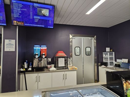 COSMOSPHERE CAFE - Updated December 2025 - 39 Photos - 1100 N Plum St ...