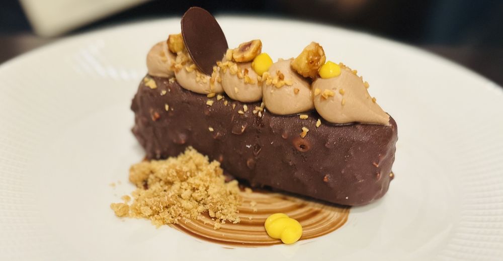 PELLA SIGNATURE - 68 Photos & 55 Reviews - 720 Village Center Dr, Burr ...