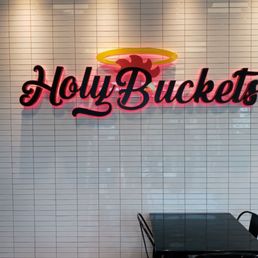 HOLY BUCKETS HALAL CHICKEN - Updated July 2025 - 58 Photos & 71 Reviews ...