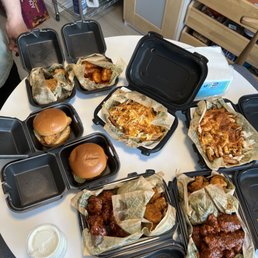 WINGSTOP - Updated April 2025 - 243 Photos & 462 Reviews - 100 E Main ...