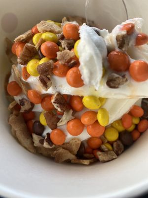 CHILLER BEE FROZEN YOGURT - Updated August 2024 - 45 Photos & 70 ...