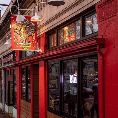 THE ANGRY BEAVER - CLOSED - Updated May 2024 - 144 Photos & 229 Reviews ...