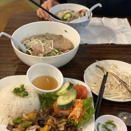 999 PHO - 979 Photos & 754 Reviews - 2309 Kietzke Ln, Reno, Nevada ...