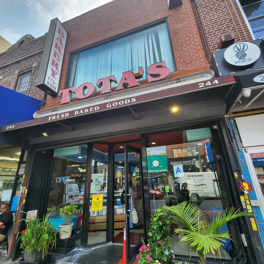 TOTA’S BAKERY & RESTAURANT - 26 Photos & 32 Reviews - 244 Utica Ave ...