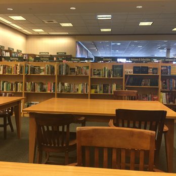 BARNES & NOBLE - Updated July 2024 - 50 Photos & 28 Reviews - 6134 S ...