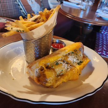 WHITE DOG CAFE - WAYNE - Updated November 2025 - 857 Photos & 844 ...