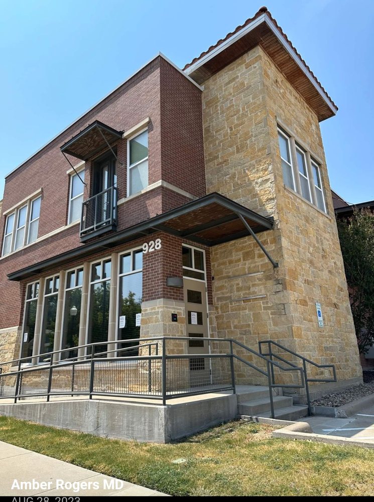 AMBER ROGERS, MD - Updated December 2025 - 928 Lipscomb St, Fort Worth ...