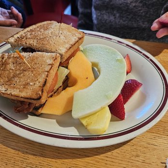 RED KETTLE - Updated September 2024 - 518 Photos & 593 Reviews - 54220 ...