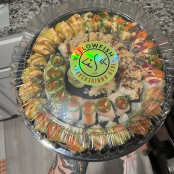 YELLOWFISH SUSHI - Updated October 2025 - 971 Photos & 795 Reviews ...