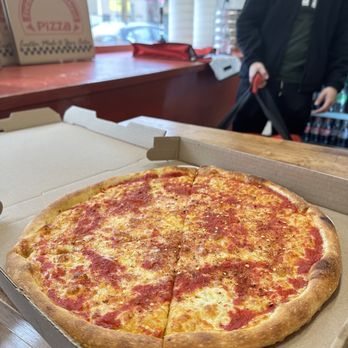 PIZZA KNIGHT - Updated May 2025 - 109 Photos & 68 Reviews - 826 Main St ...