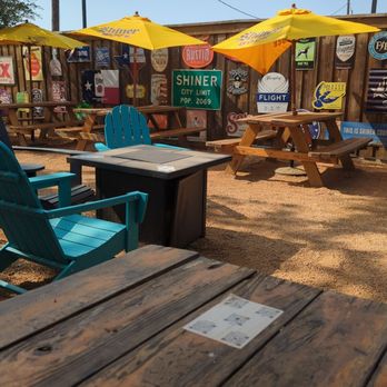 THE TIPSY OAK - Updated July 2024 - 851 Photos & 859 Reviews - 301 E ...