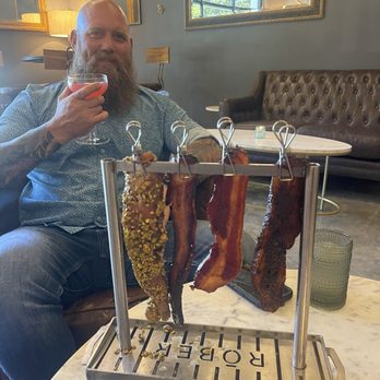 ROBER COCKTAILS AND CULINARY - Updated April 2025 - 177 Photos & 57 ...