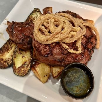 THE RANGE BAR & GRILLE - Updated October 2025 - 122 Photos & 195 ...