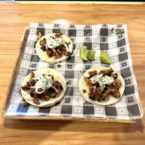 BIG MEECHIE’S - Updated October 2025 - 17 Photos - 2918 Nameoki Dr ...