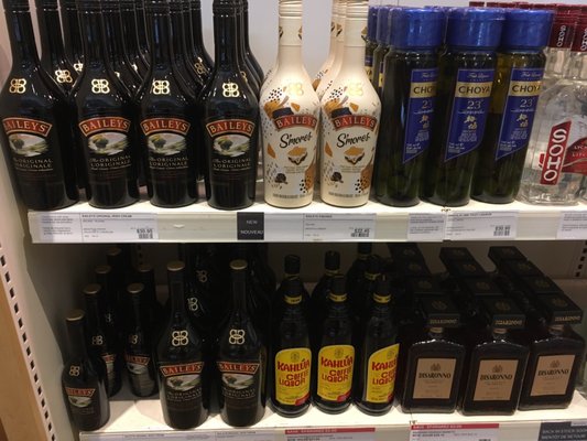 LCBO - Updated January 2026 - 10 Photos & 10 Reviews - 5095 Yonge ...