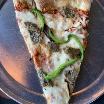 PINKY G’S PIZZERIA-BEND - Updated November 2025 - 35 Photos & 55 ...