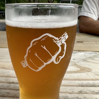 STEEL HANDS BREWING - Updated April 2025 - 198 Photos & 126 Reviews ...