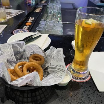 HENRY’S BAR & GRILL - Updated May 2024 - 130 Photos & 120 Reviews - 501 ...